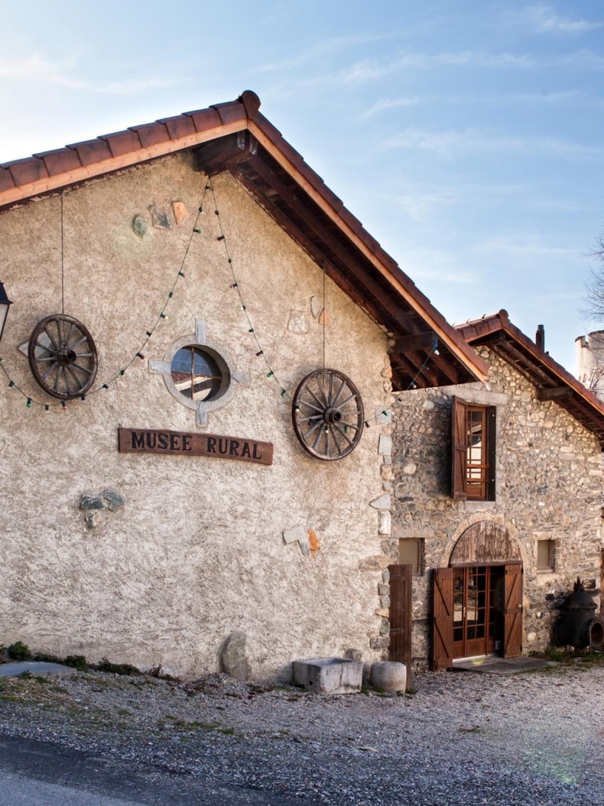 Le lac de lamirande – Family relaxation| Allevard-Les Bains