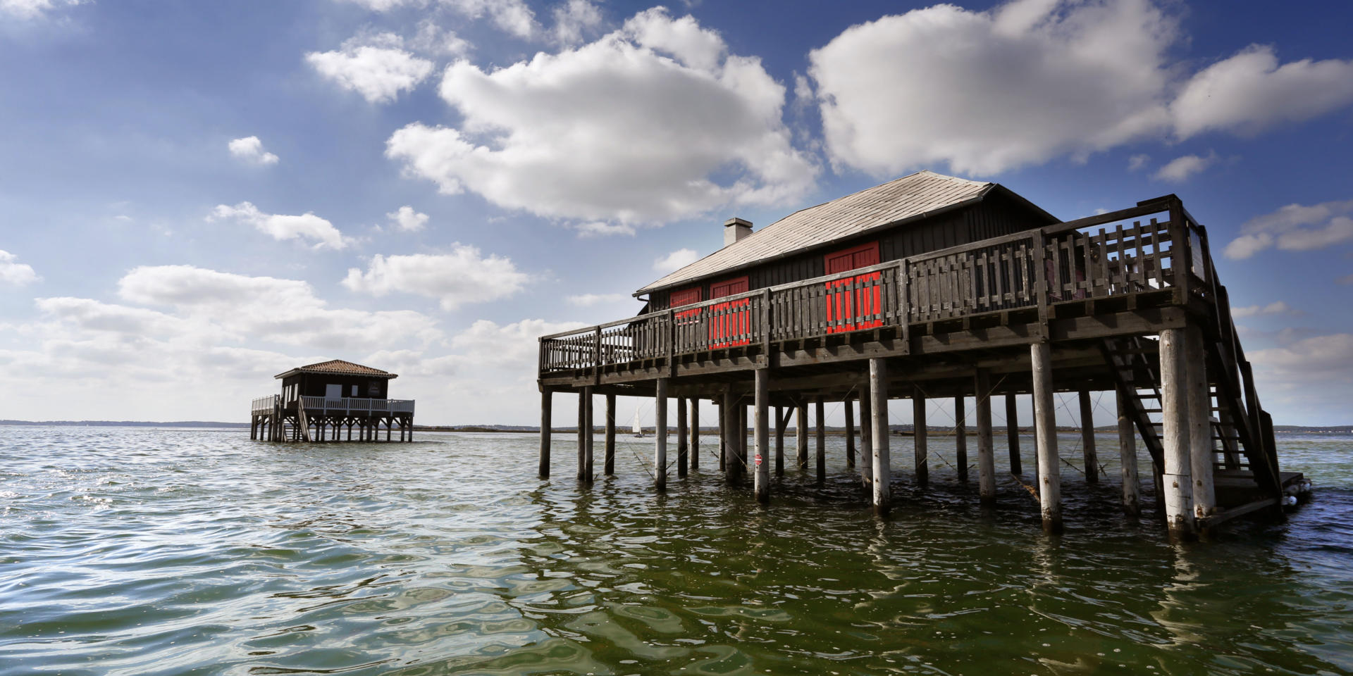 Découvrir les Cabanes Tchanquées | Destination Arcachon