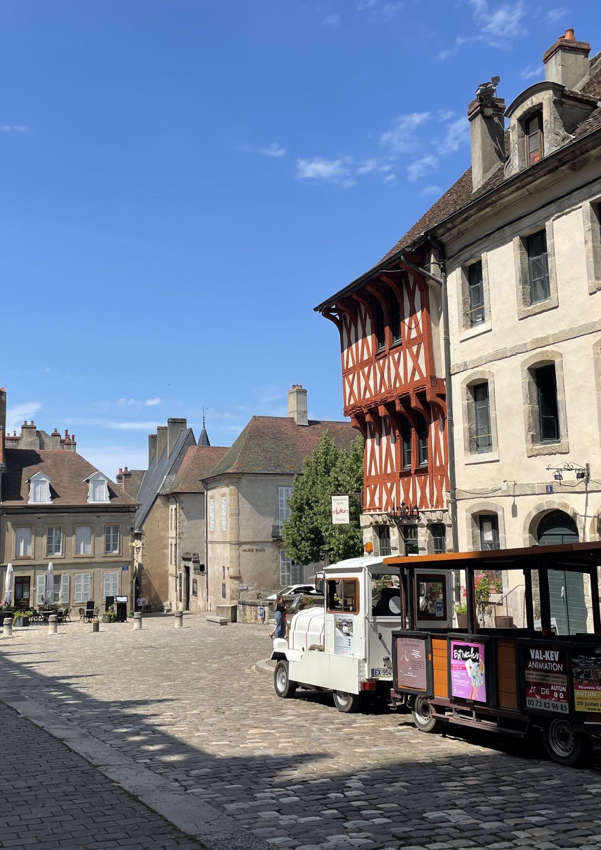 Partez à l’aventure | Office de tourisme d'Autun et du Grand Autunois ...