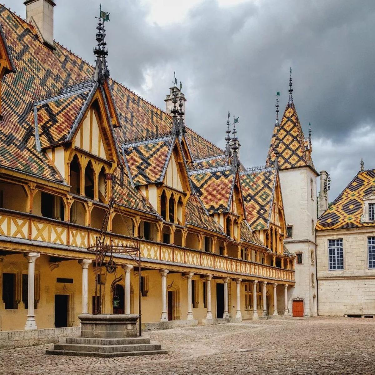 The Climats of the Burgundy vineyards | Beaune and the Beaune region ...