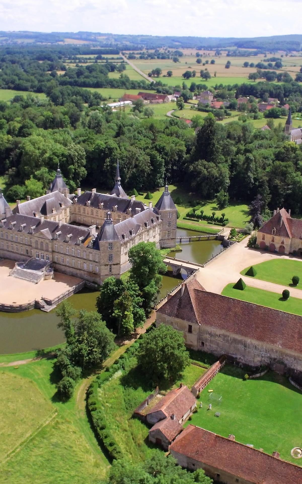 8 Burgundy castles to discover | Beaune and the Beaune region Tourism ...