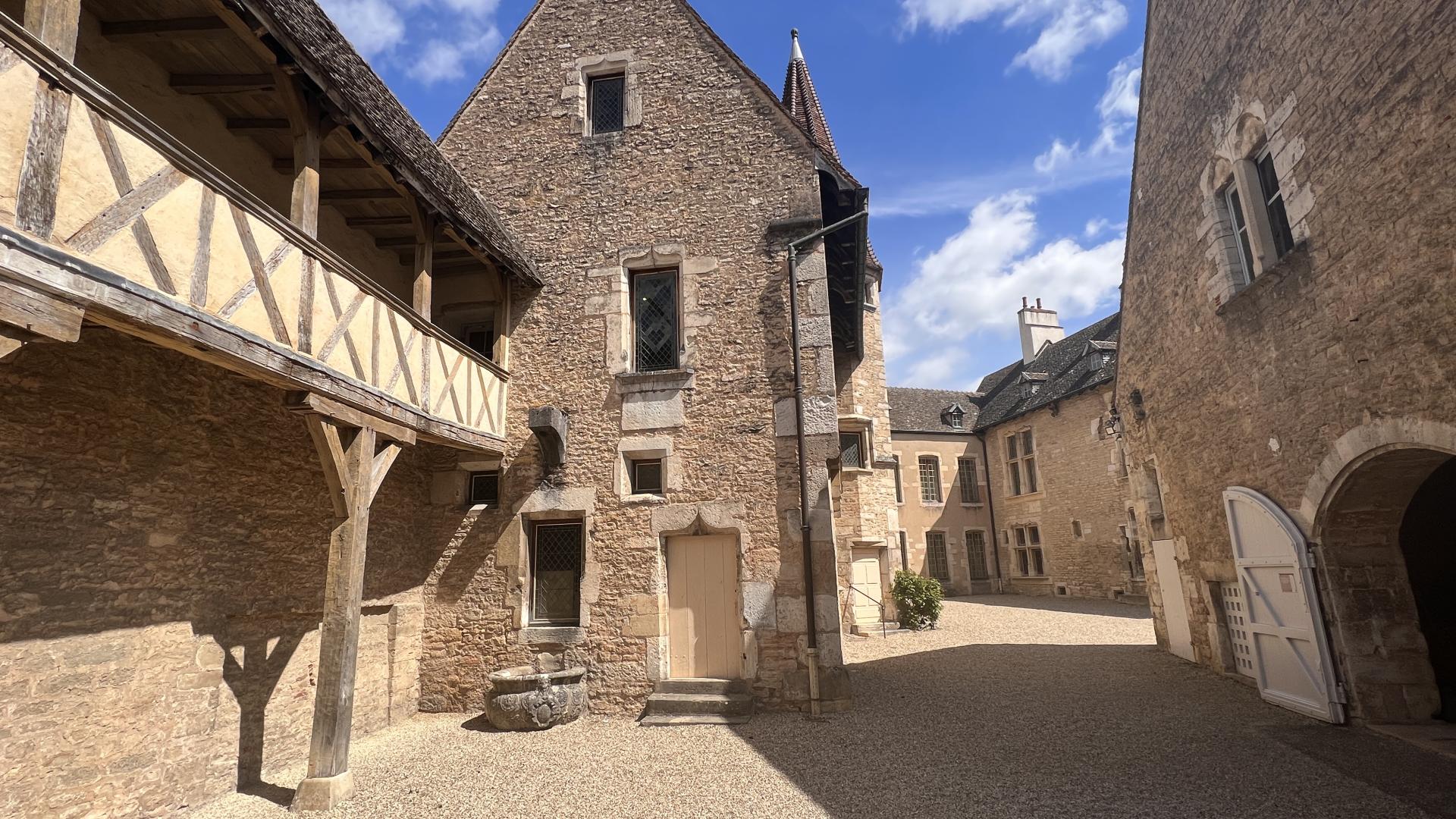 Beaune insolite et gratuit | Beaune et le Pays Beaunois Tourisme ...