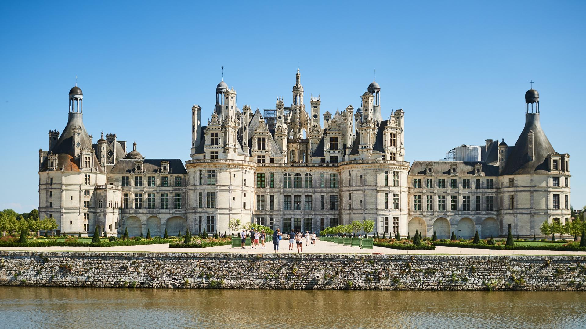Welcome to the castle | Blois Chambord – Loire Valley Tourist Office