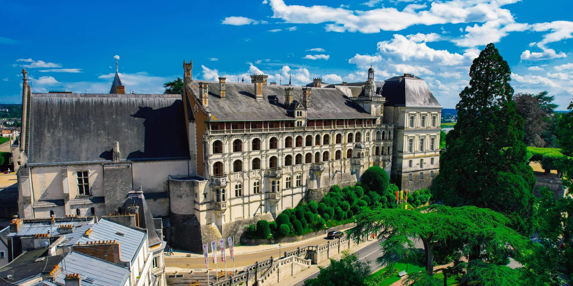 4C: Blois – Chambord – Chenonceau – Chaumont (château + gardens) 2026 ...