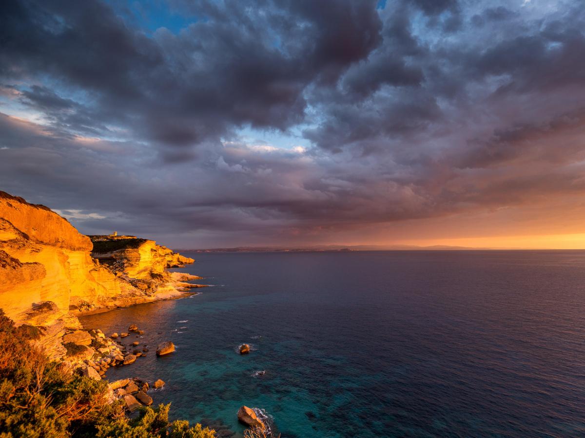 La citadelle de Bonifacio | Office de Tourisme de Bonifacio, Corse du ...