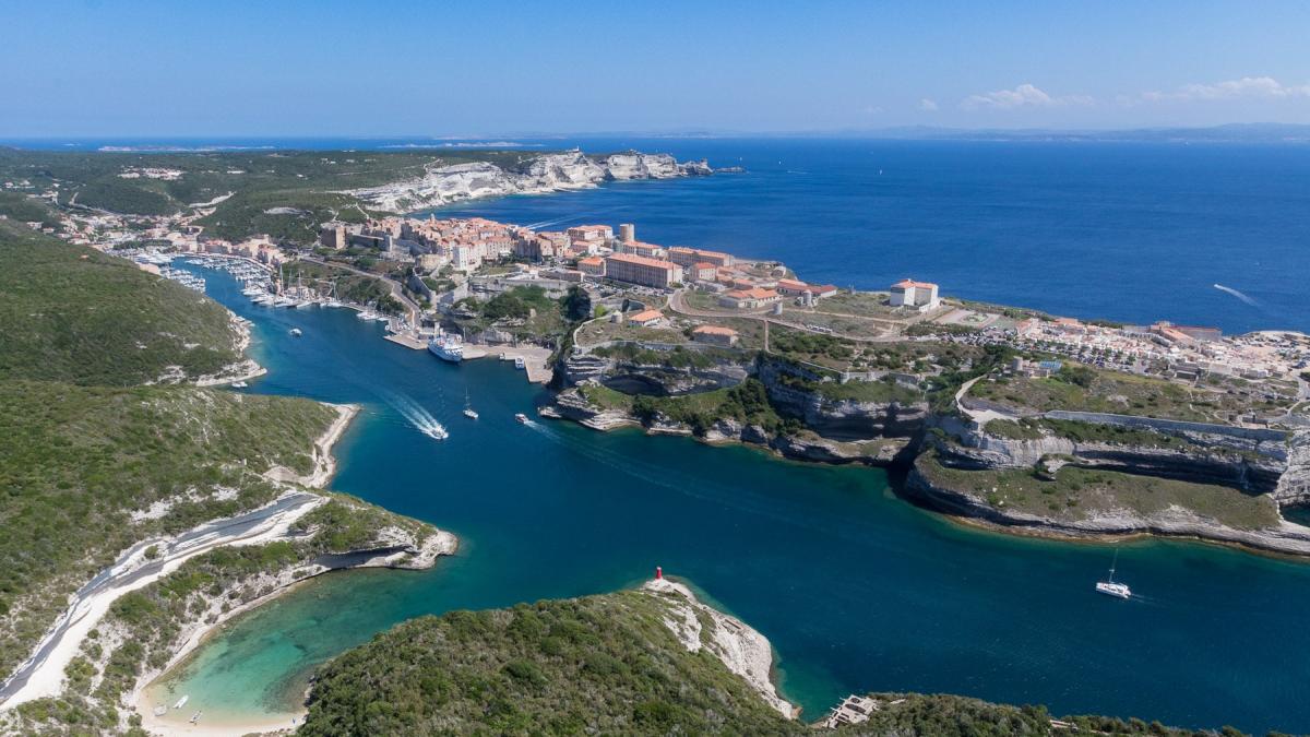 Discover | Tourist Office of Bonifacio, South Corsica and its Lavezzi ...