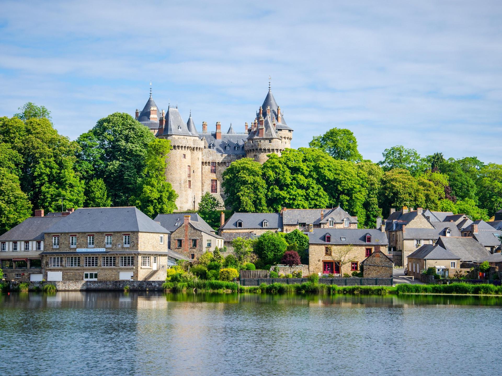 Le Lac de Trémelin, au coeur de la forêt de Brocéliande