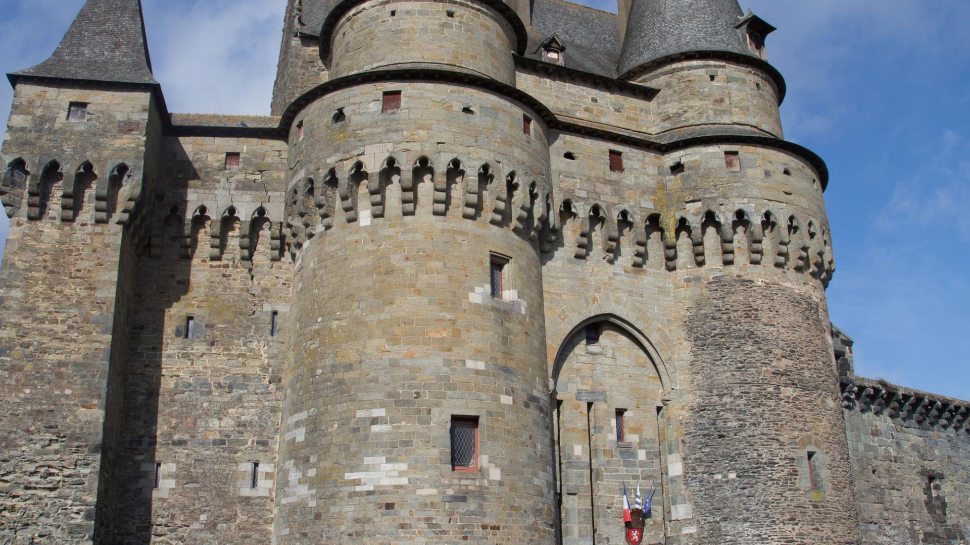 Château de Vitré, fortress on the border of Brittany | Ille & Vilaine ...