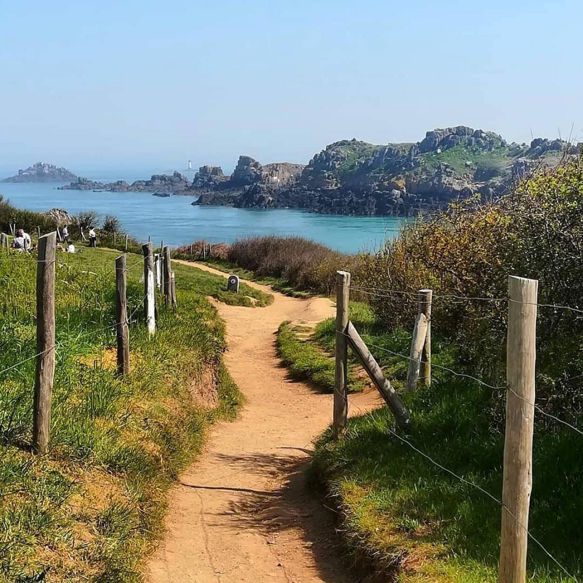 La pointe du Grouin, un site d’exception en Bretagne | Ille-et-Vilaine ...