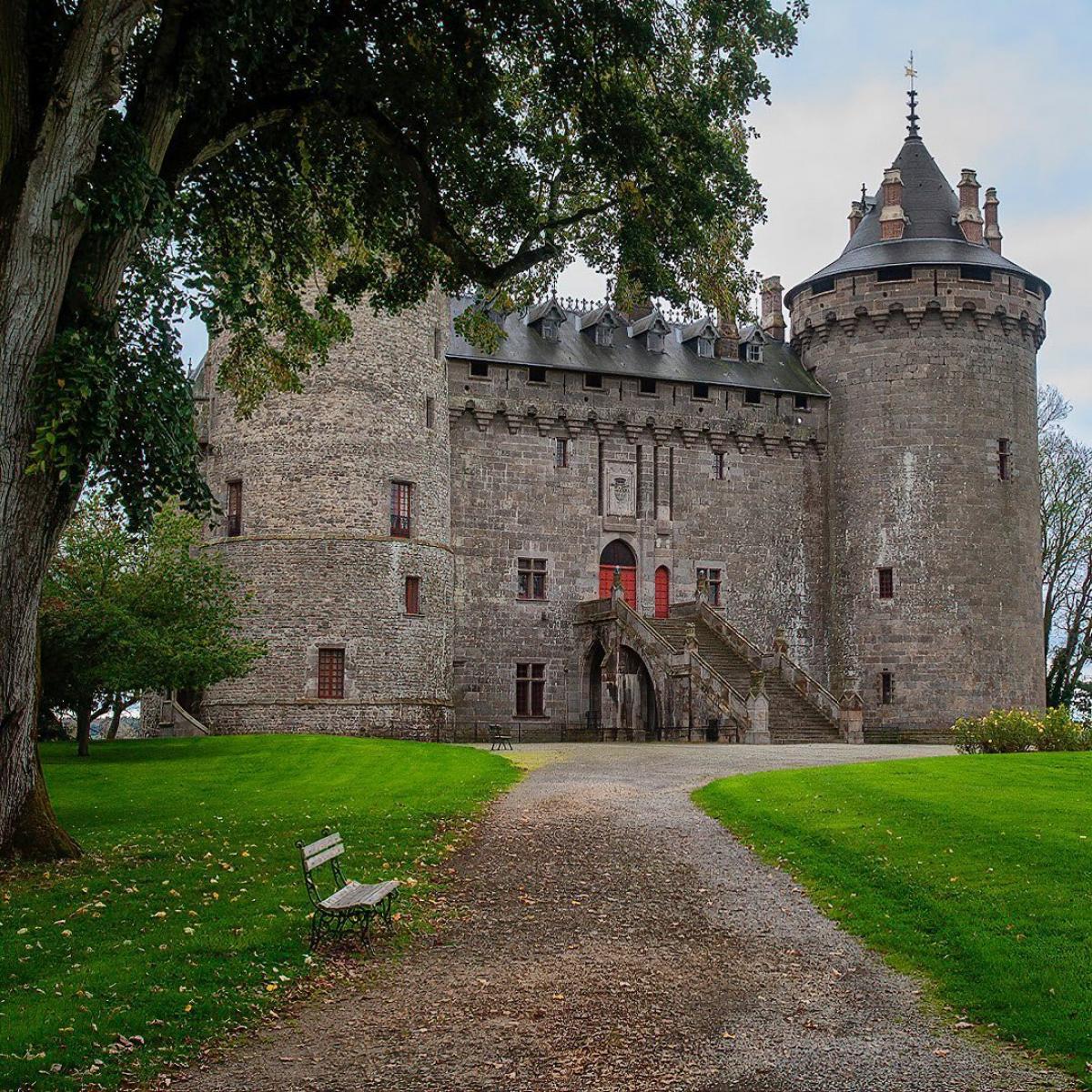 Château de Combourg, the place that inspired Chateaubriand | Ille ...