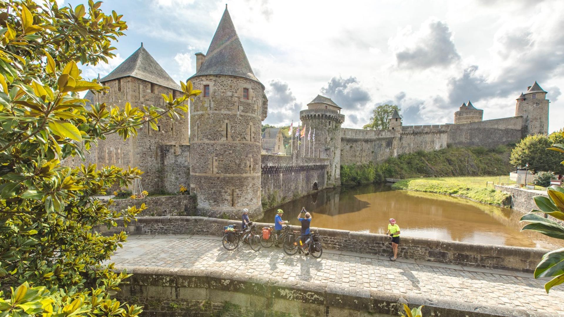 Brochures Ille-et-Vilaine tourisme | Ille-et-Vilaine Tourisme (35) en ... Brochures Ille-et-Vilaine tourisme | Ille-et-Vilaine Tourisme (35) en ...