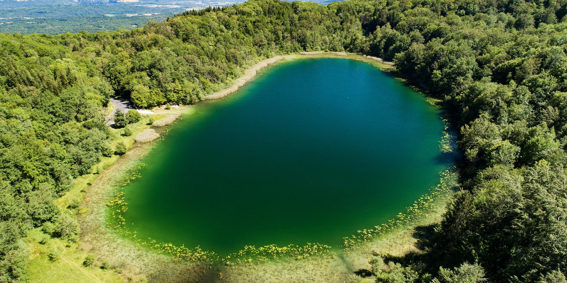 Lac d’Ambléon | Office de Tourisme Bugey Sud Grand Colombier