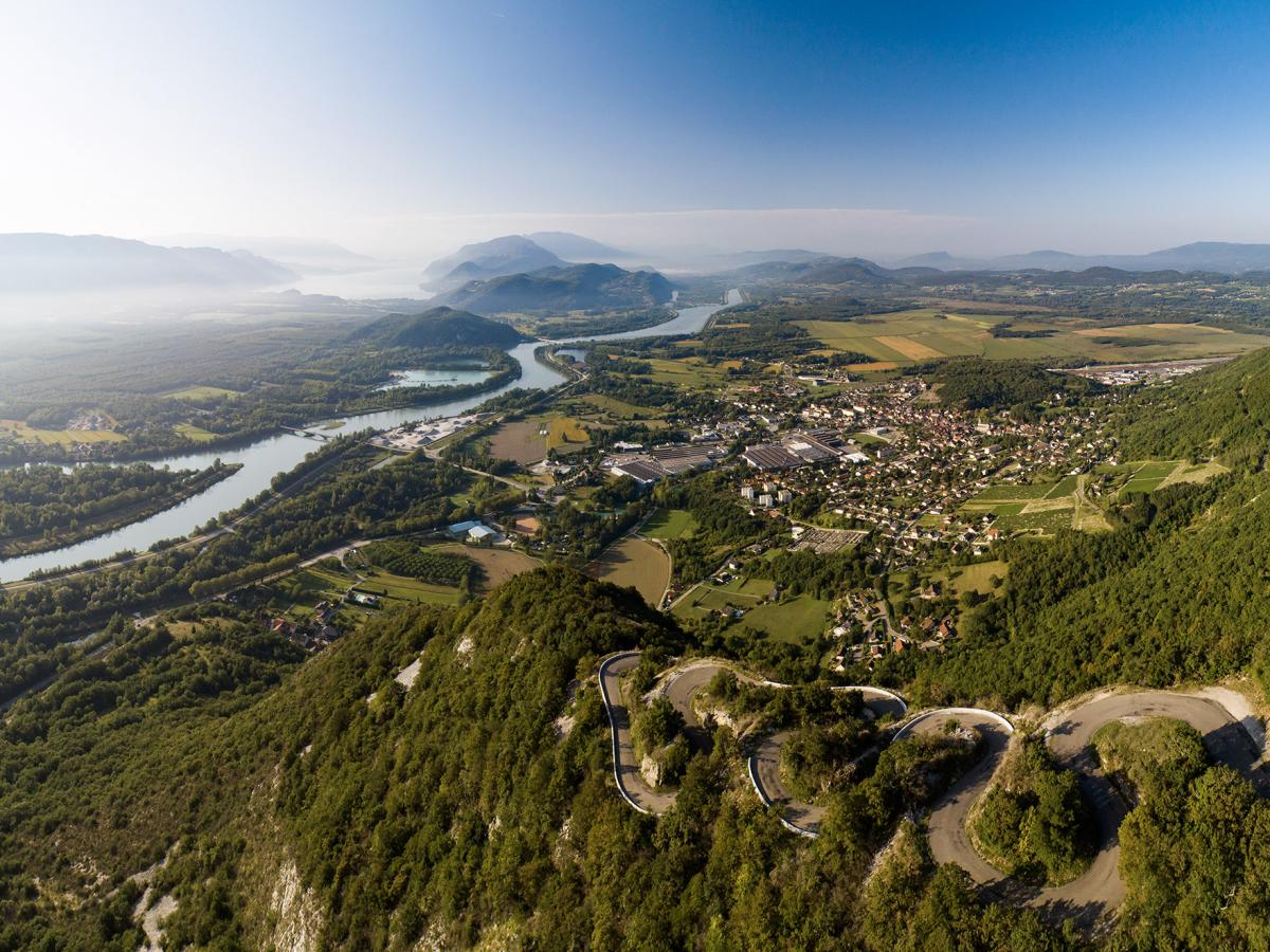 Culoz et Le château de Montveran | Office de Tourisme Bugey Sud Grand ...