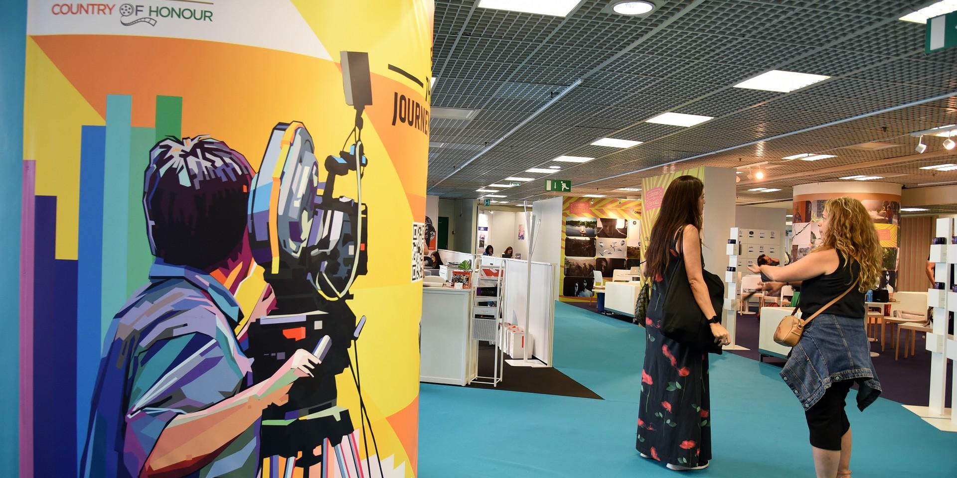 Film industry pros have their own market at Cannes | Palais des Festivals