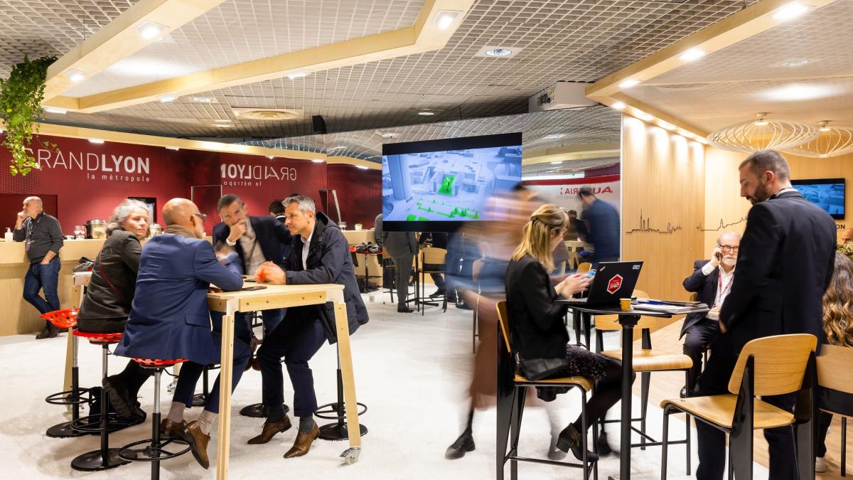 Hall Riviera du Palais des Festivals de Cannes et son salon | Palais ...