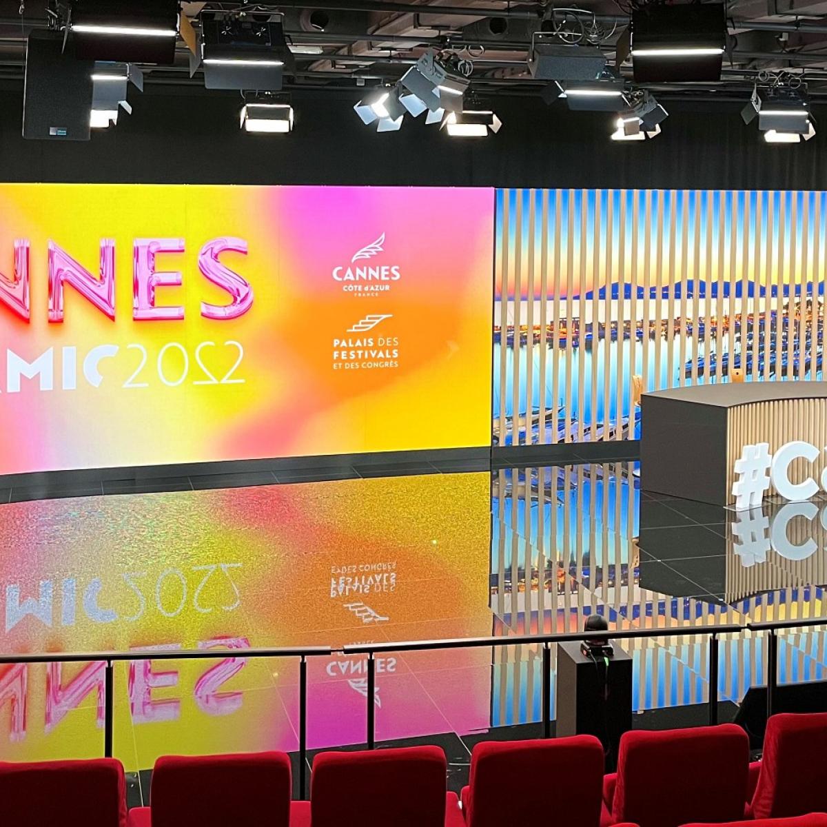 All about the Hi5 studio at le Palais des Festivals et des Congrès de ...