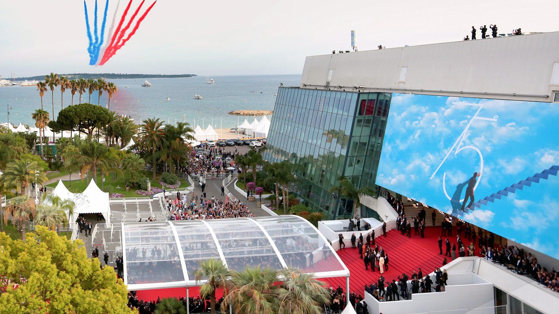 Portrait du célèbre Palais des Festivals et des Congrès de Cannes