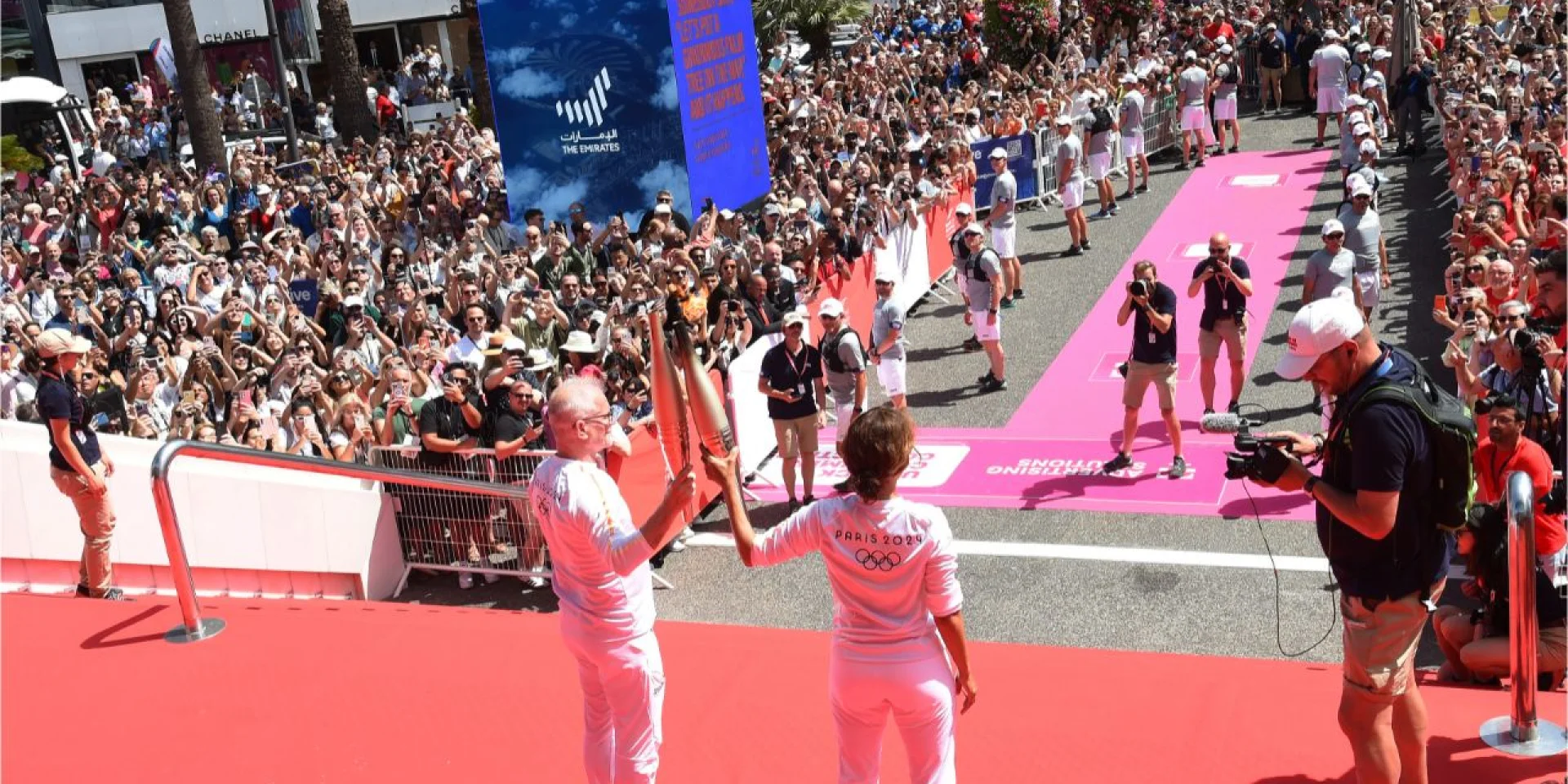 Le Palais des Festivals s’enflamme pour les Jeux Olympiques