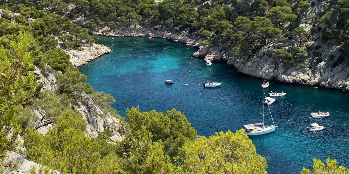 Règlement d’accès : Calanques et massifs | Cassis Tourisme