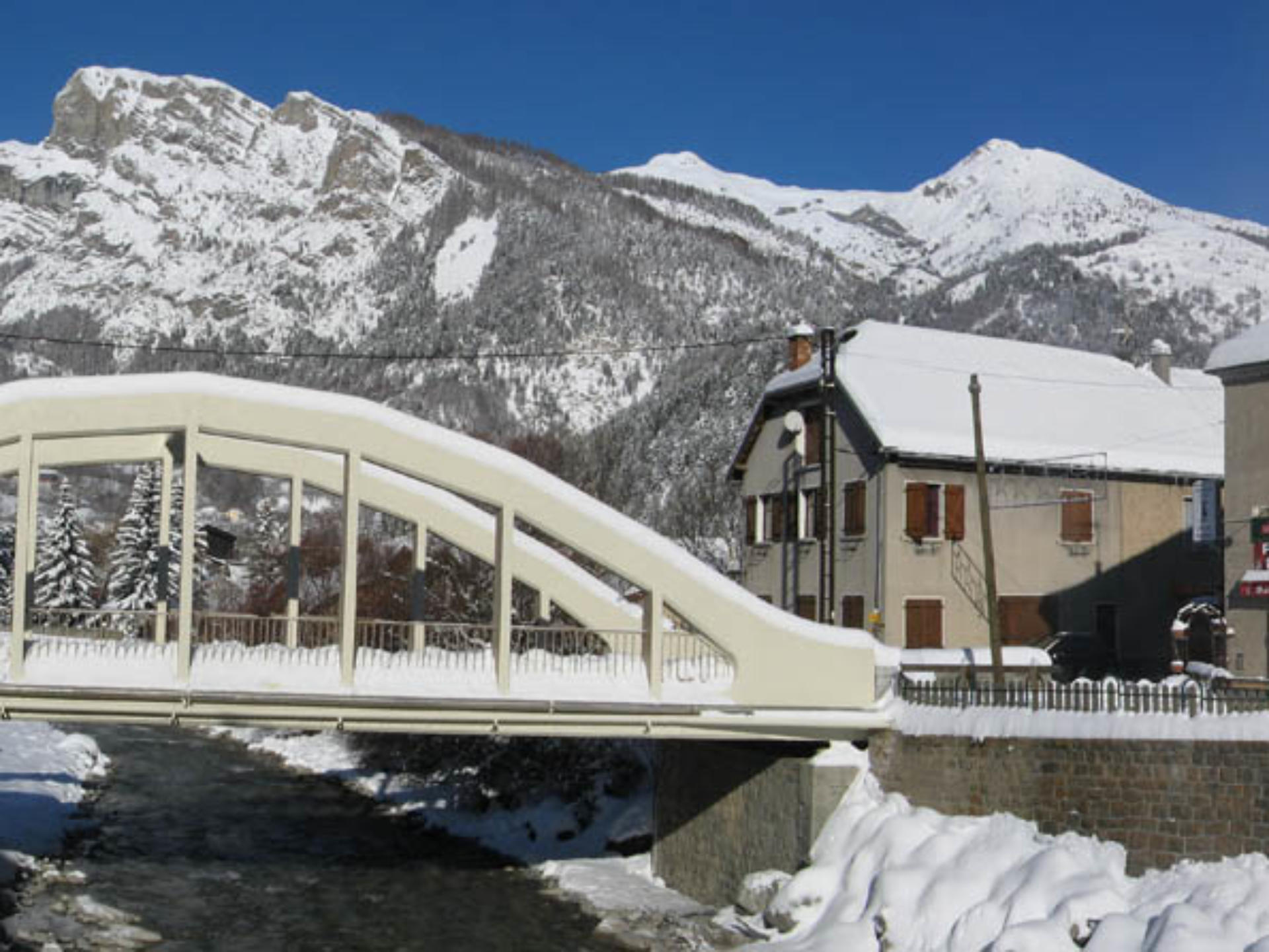 Champsaur Valgaudemar – Six stations de ski aux portes du Parc national ...