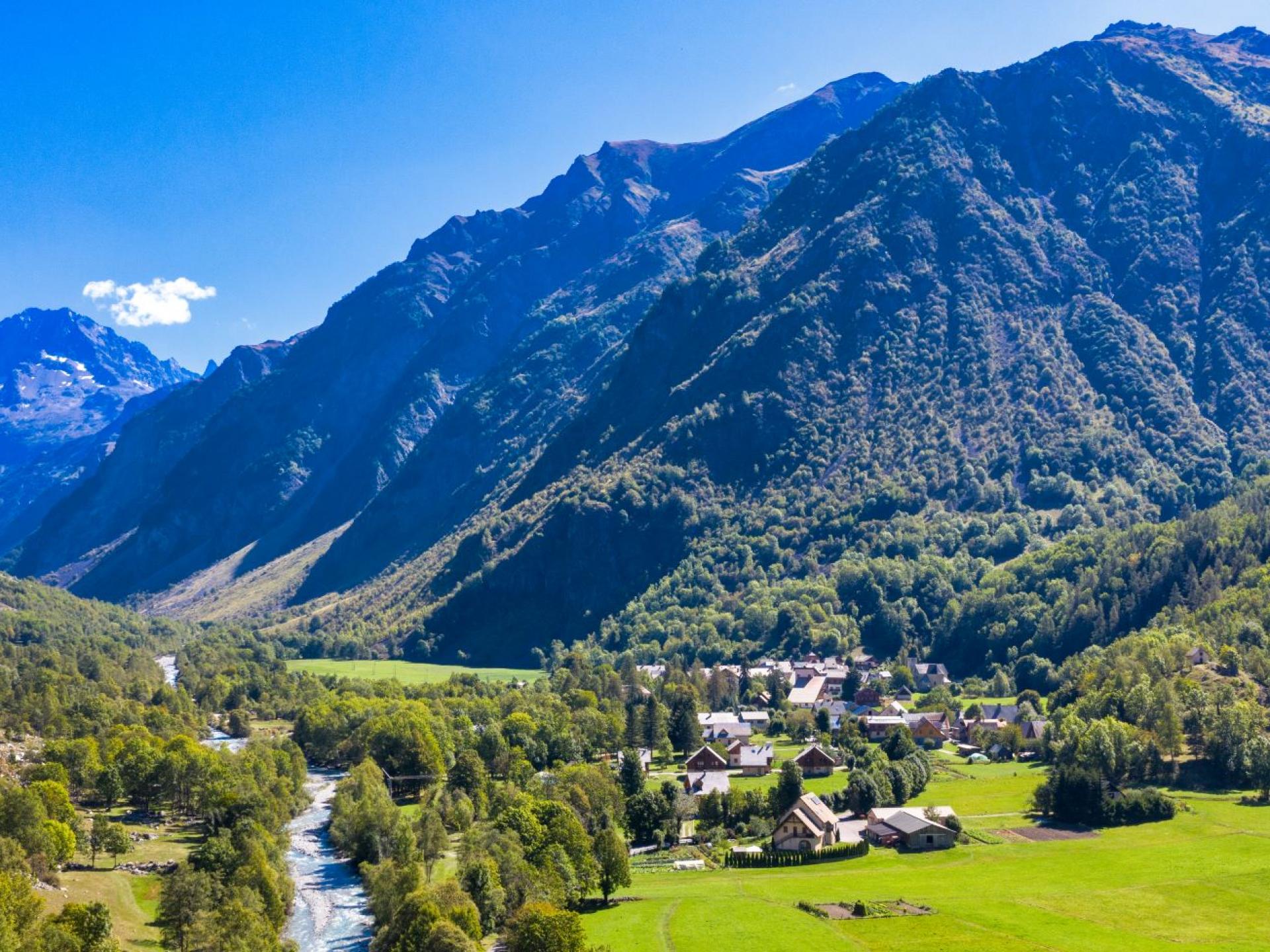 Portrait de village: La chapelle en Valgaudemar
