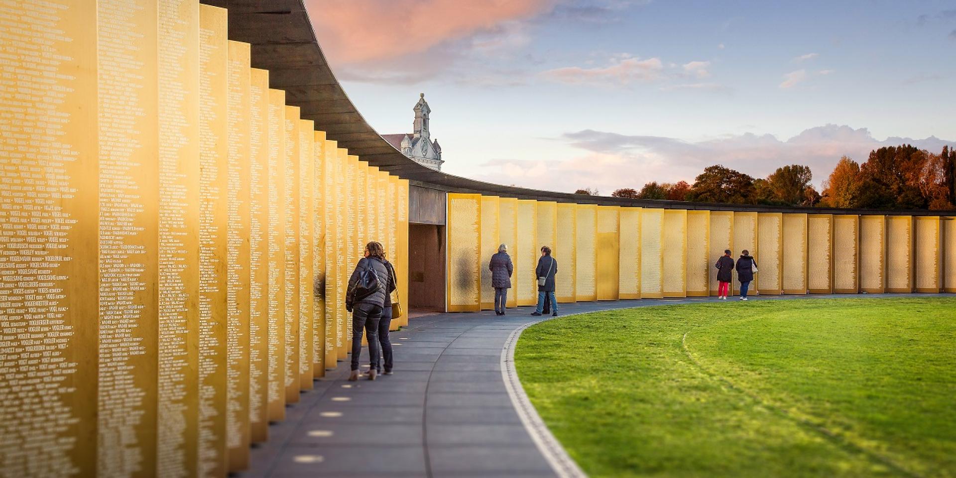 L’Anneau de la Mémoire du Mémorial 14-18 Notre-Dame de Lorette ...