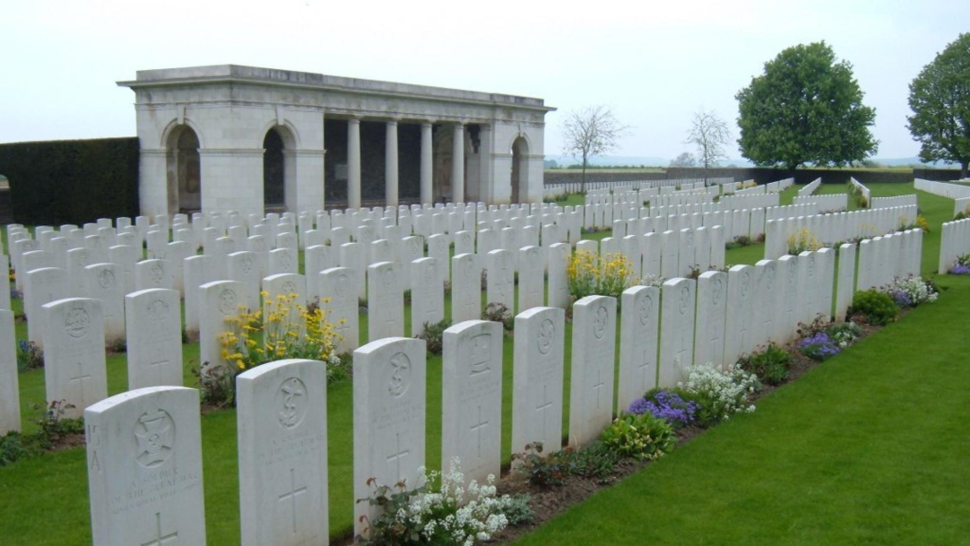 Canadian Cemetery n°2 | Collines et Plaines d’Artois 14-18 ...