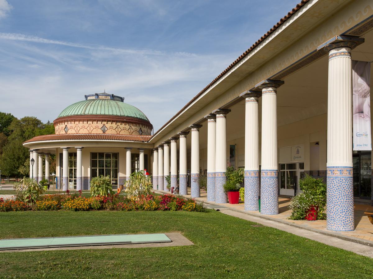 Pavillon des Sources et Galerie Thermale (Contrexéville ...