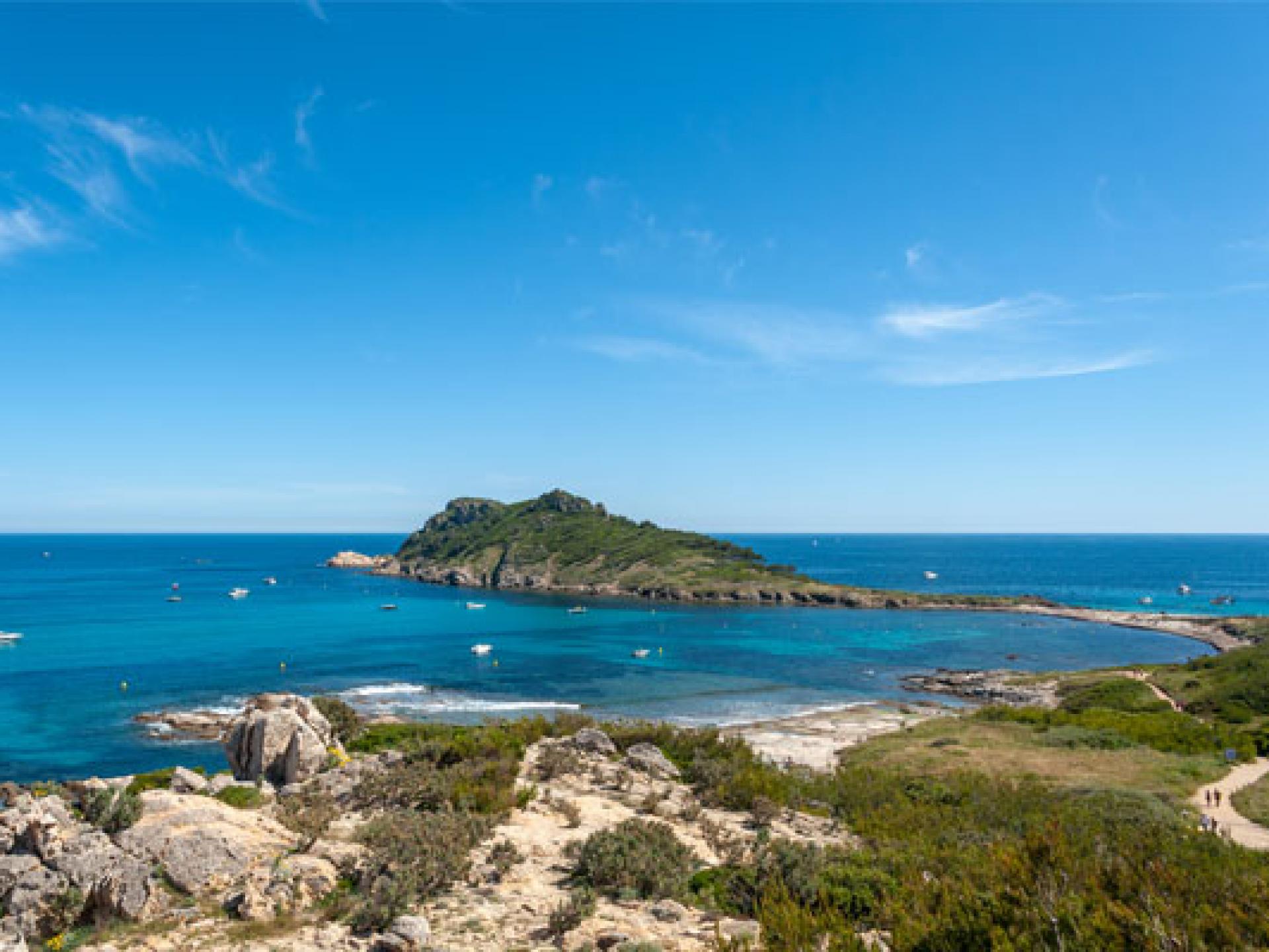 Allontanarsi da tutto: I più bei promontori della Costa Azzurra