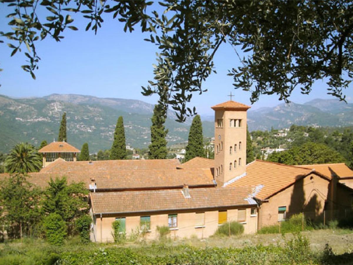 not-to-be-missed chapels and monasteries