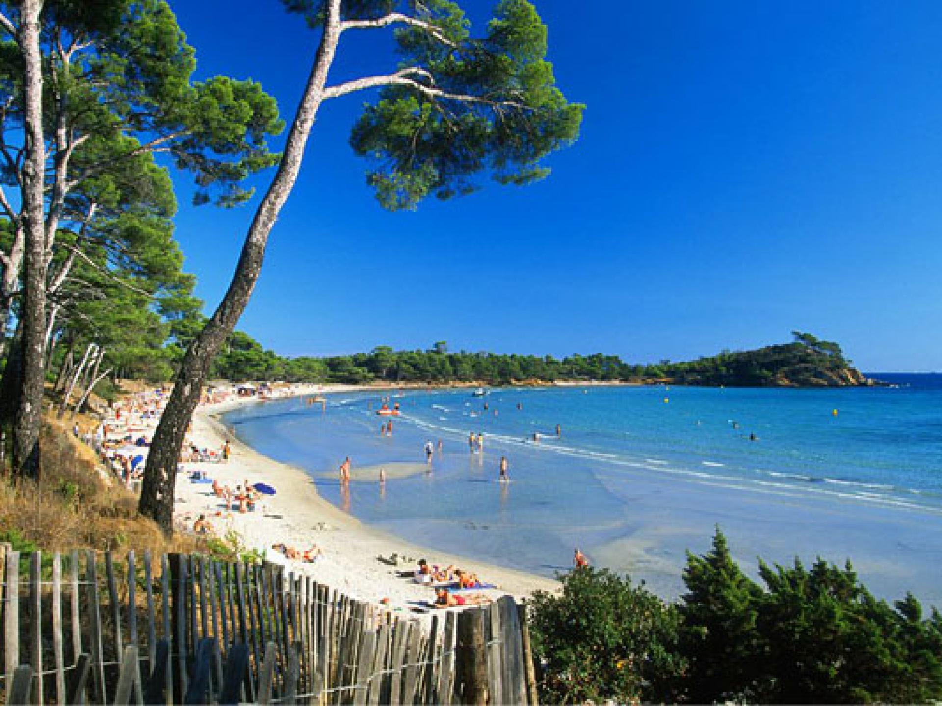 Our selection of the most beautiful beaches on the Côte d’Azur