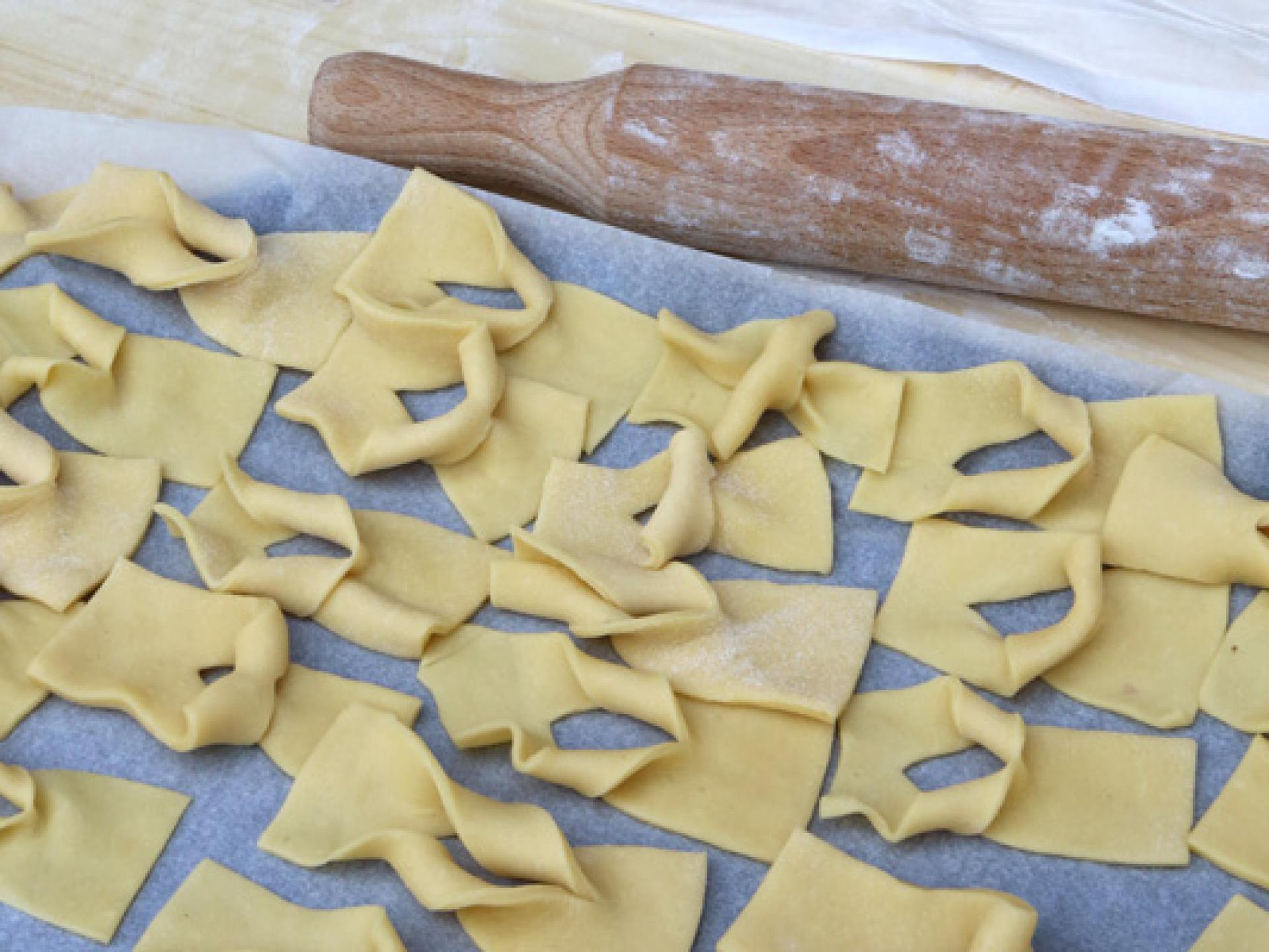 Alex Benvenuto vous dévoile la recette des ganses de Carnaval.
