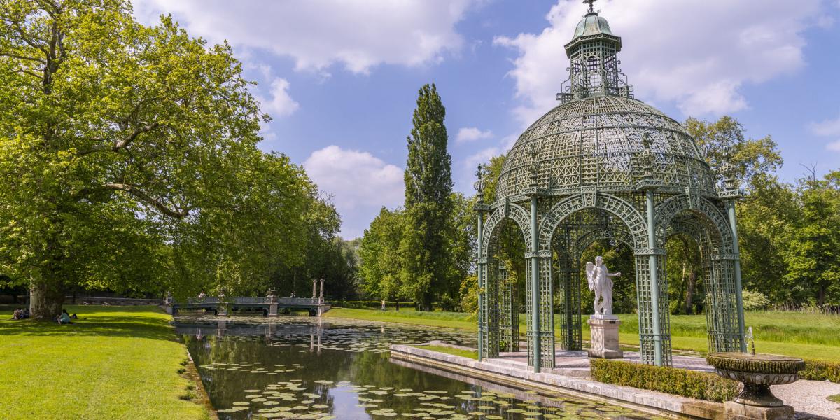 Escape to the Fairytale World of the Domaine de Chantilly | Hauts-de ...