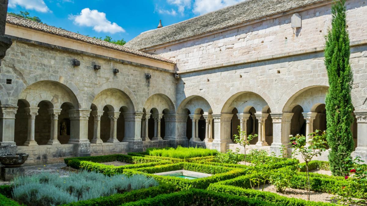 Provence, a spiritual destination: discover our tour | Provence-Alpes ...