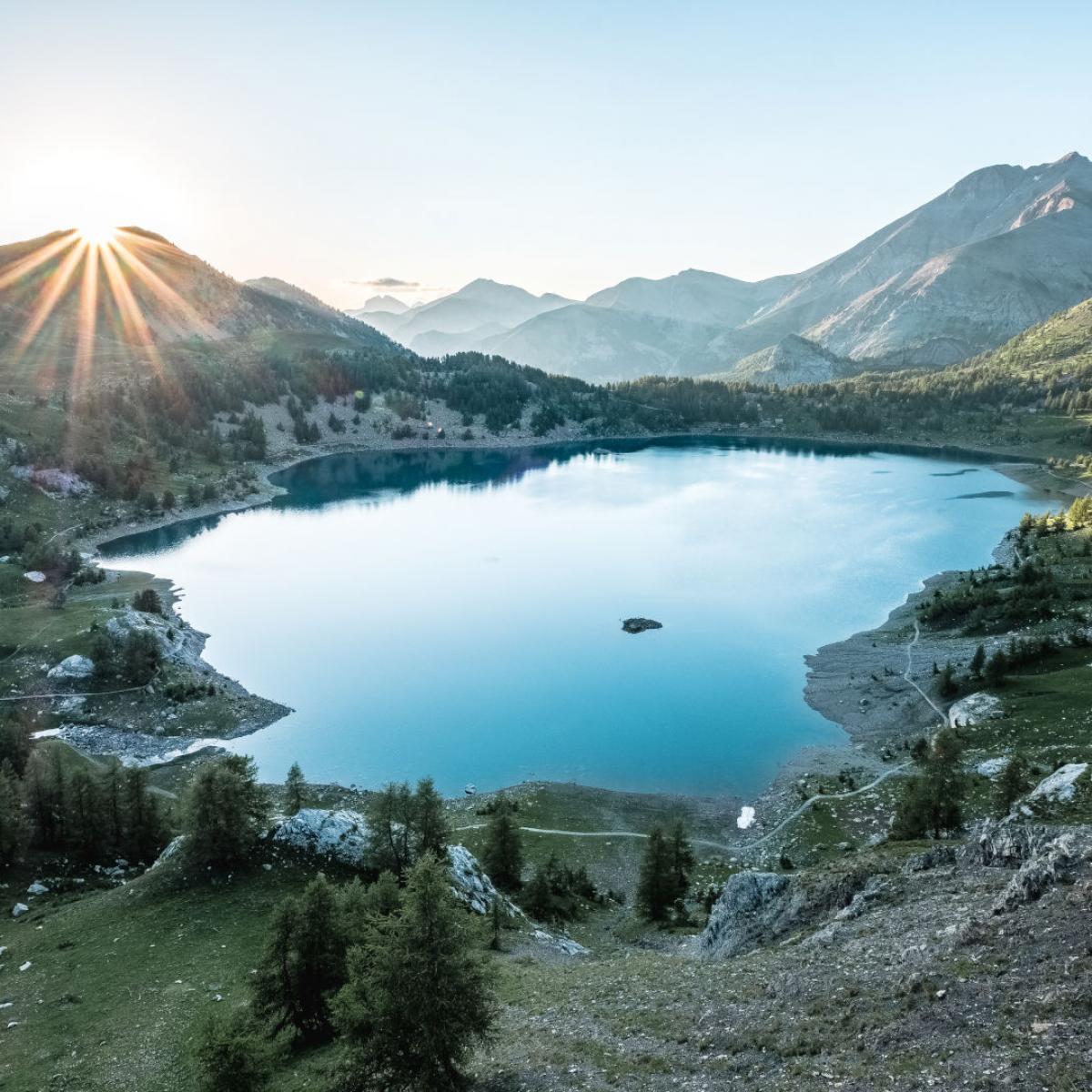 Les plus beaux lacs et rivières des Alpes | Provence-Alpes-Côte d'Azur ...