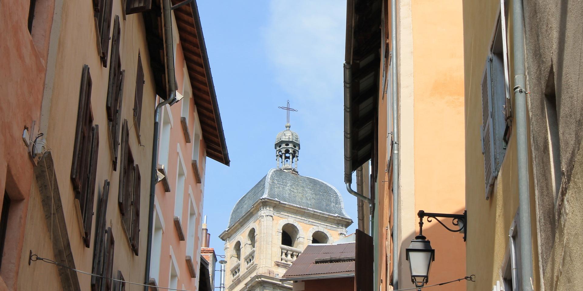 Explore the rich culture and heritage of the Southern Alps