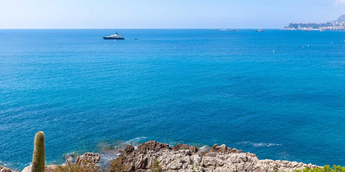 Plage Roquebrune-Cap-Martin : les meilleures plages | Provence-Alpes-Côte d'Azur Tourisme