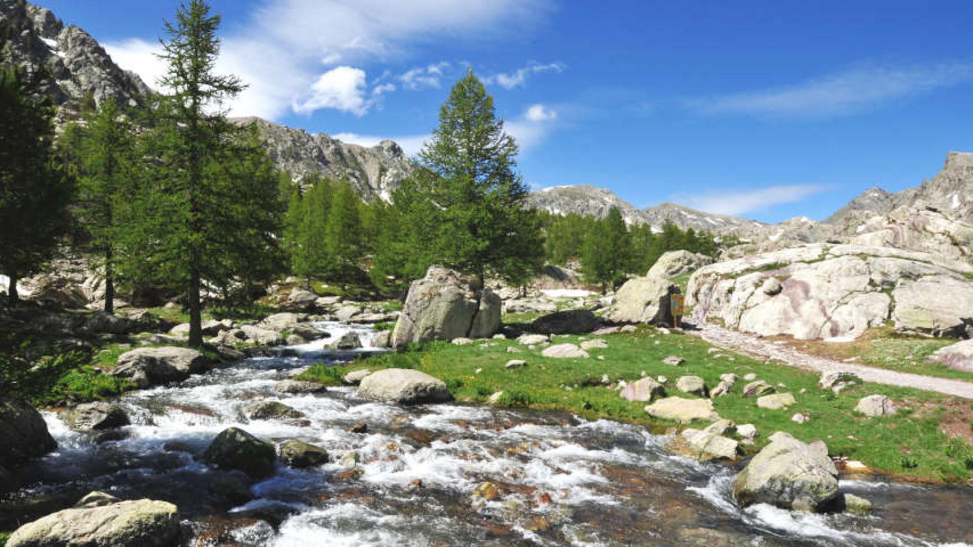 The best itinerary for the Route des Grandes Alpes