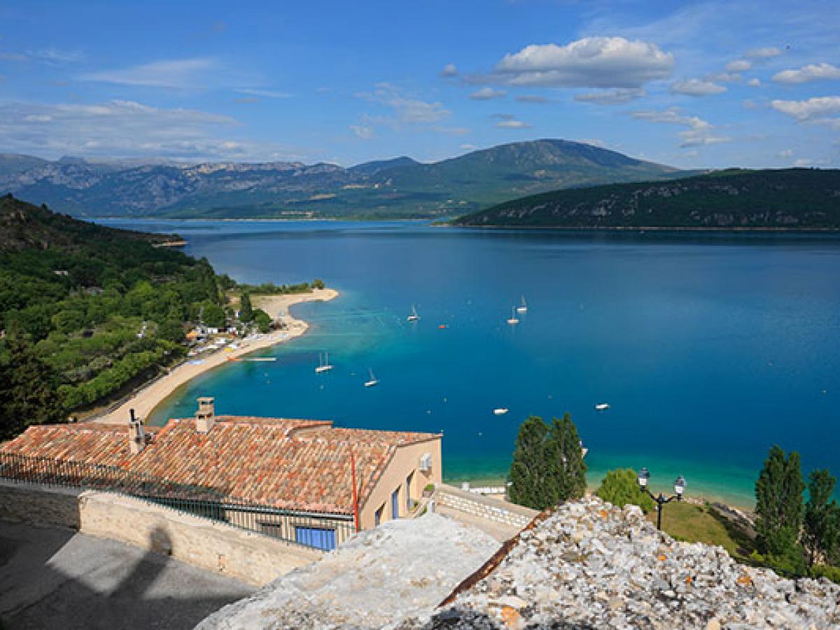 Dive into the most beautiful lakes and rivers in Provence