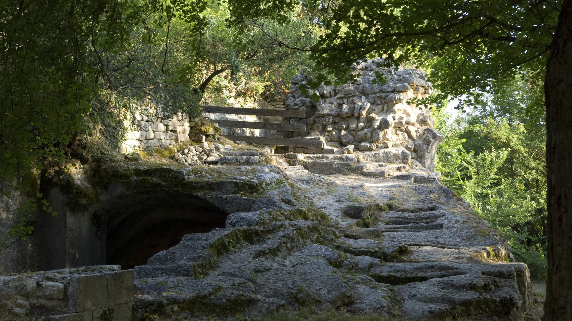 The Ideal Via Domitia Itinerary in Provence-Alpes-Cote d’Azur