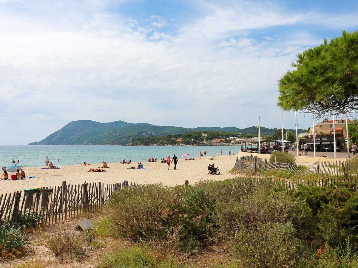 Sanary-sur-Mer (83110) : tourisme dans le Var | Provence-Alpes-Côte d ...