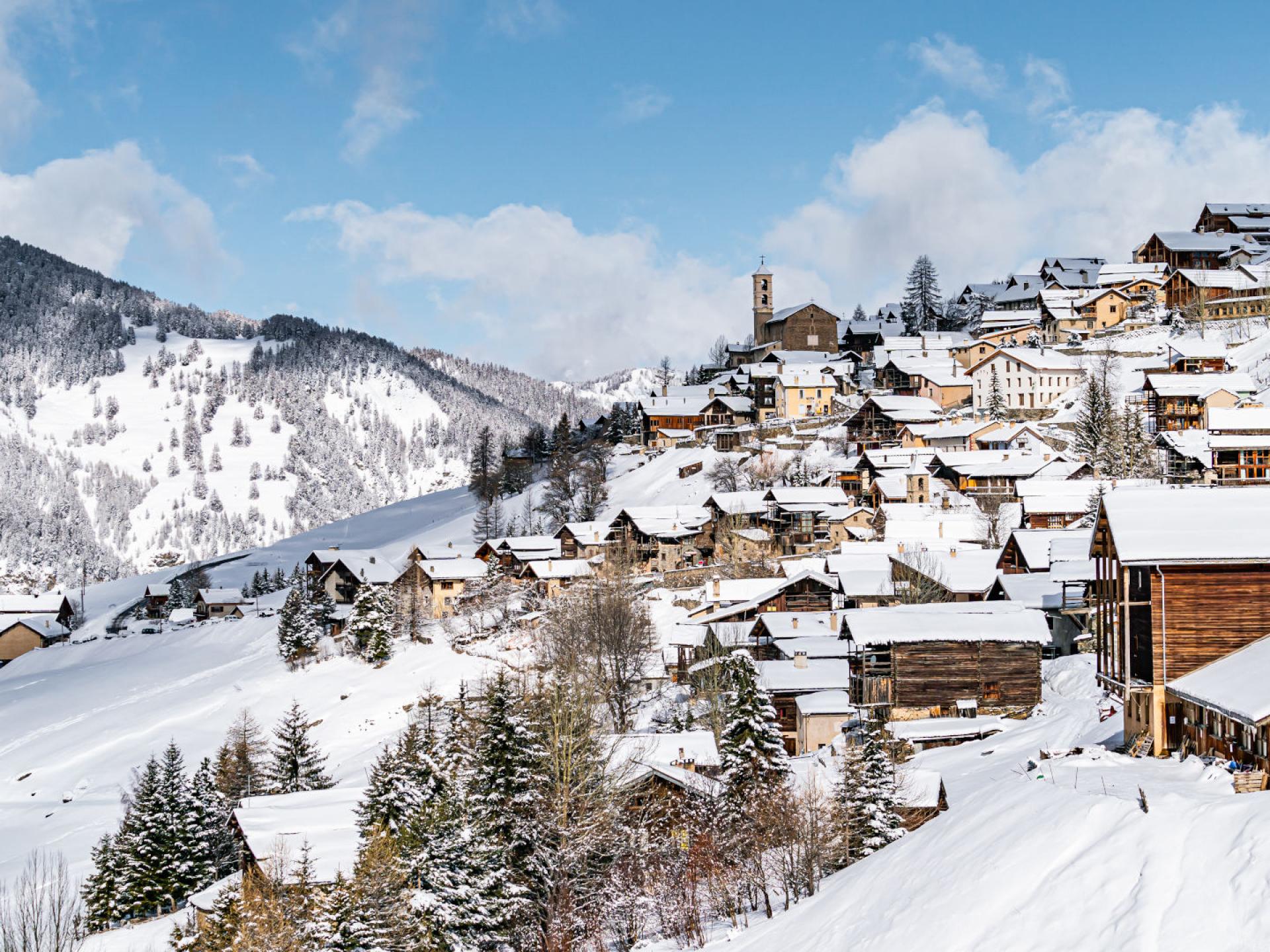 The top towns and villages to visit in the Southern Alps
