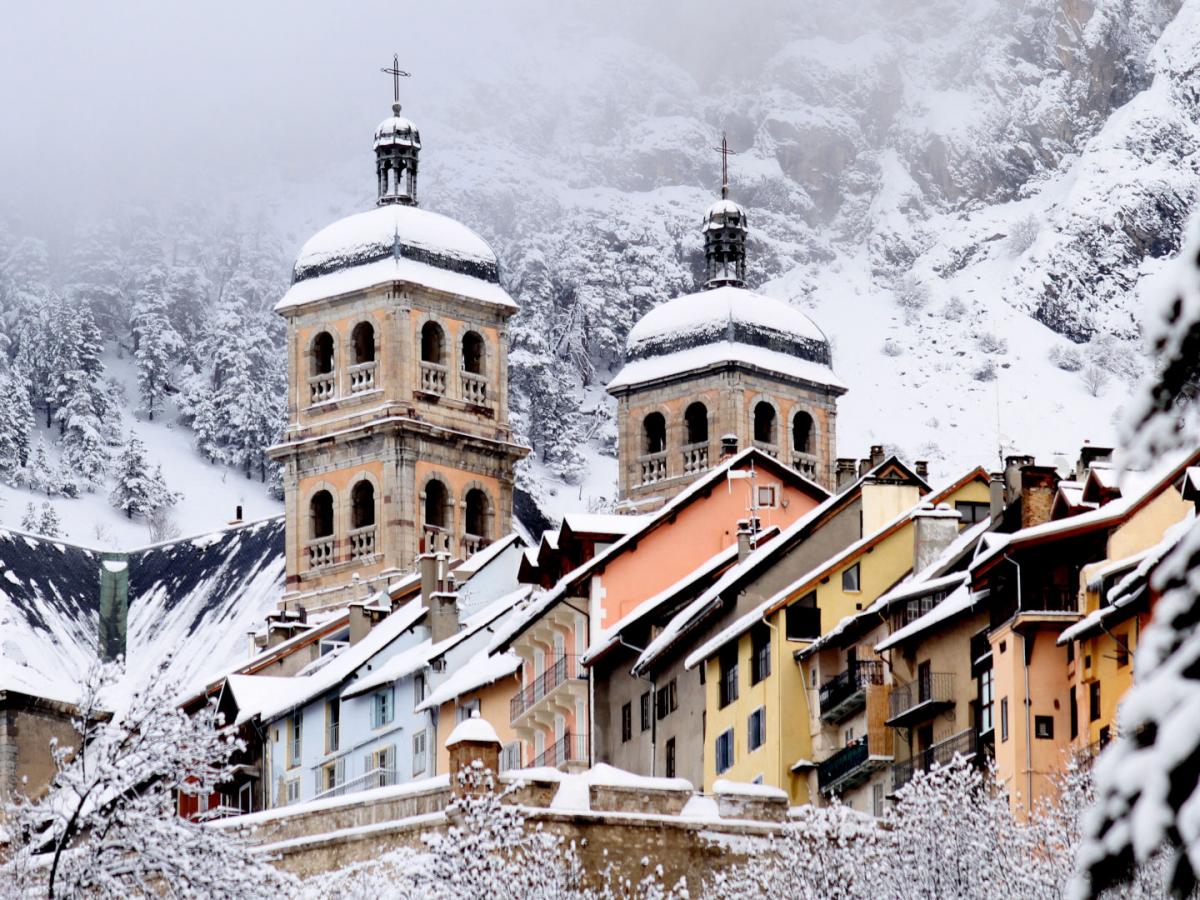 The top towns and villages to visit in the Southern Alps