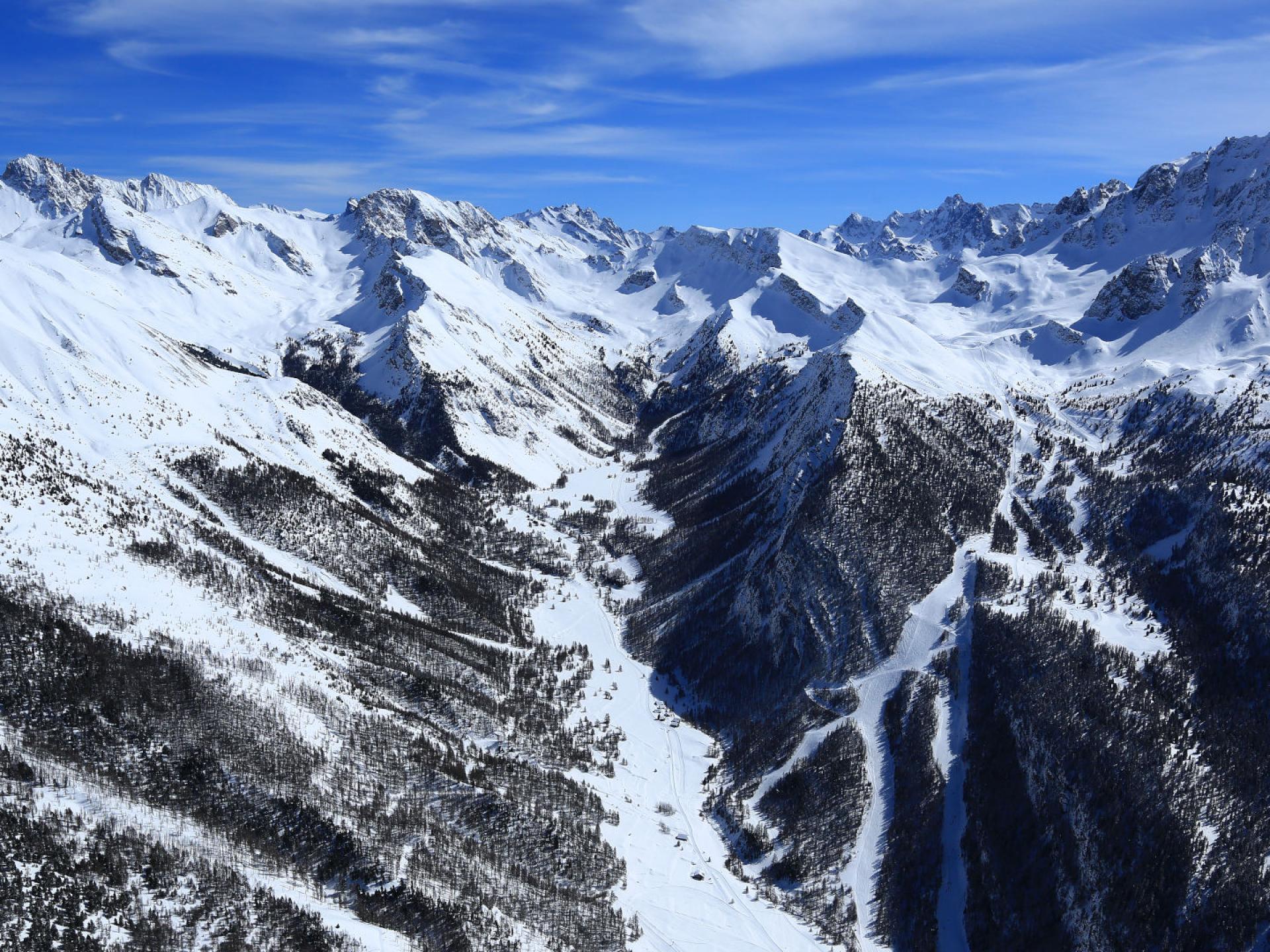 Ski resorts in the Alps | Provence-Alpes-Côte d'Azur Tourism
