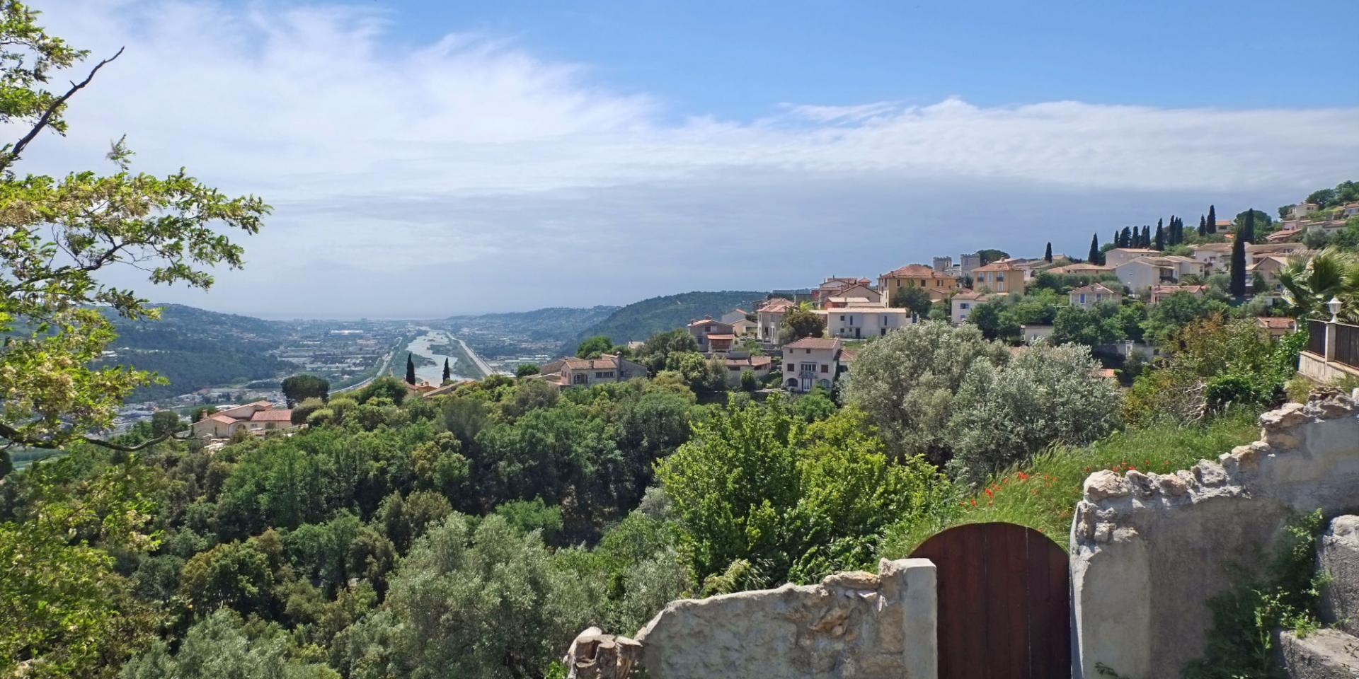 Gattières tourisme dans les Alpes-Maritimes (06510)