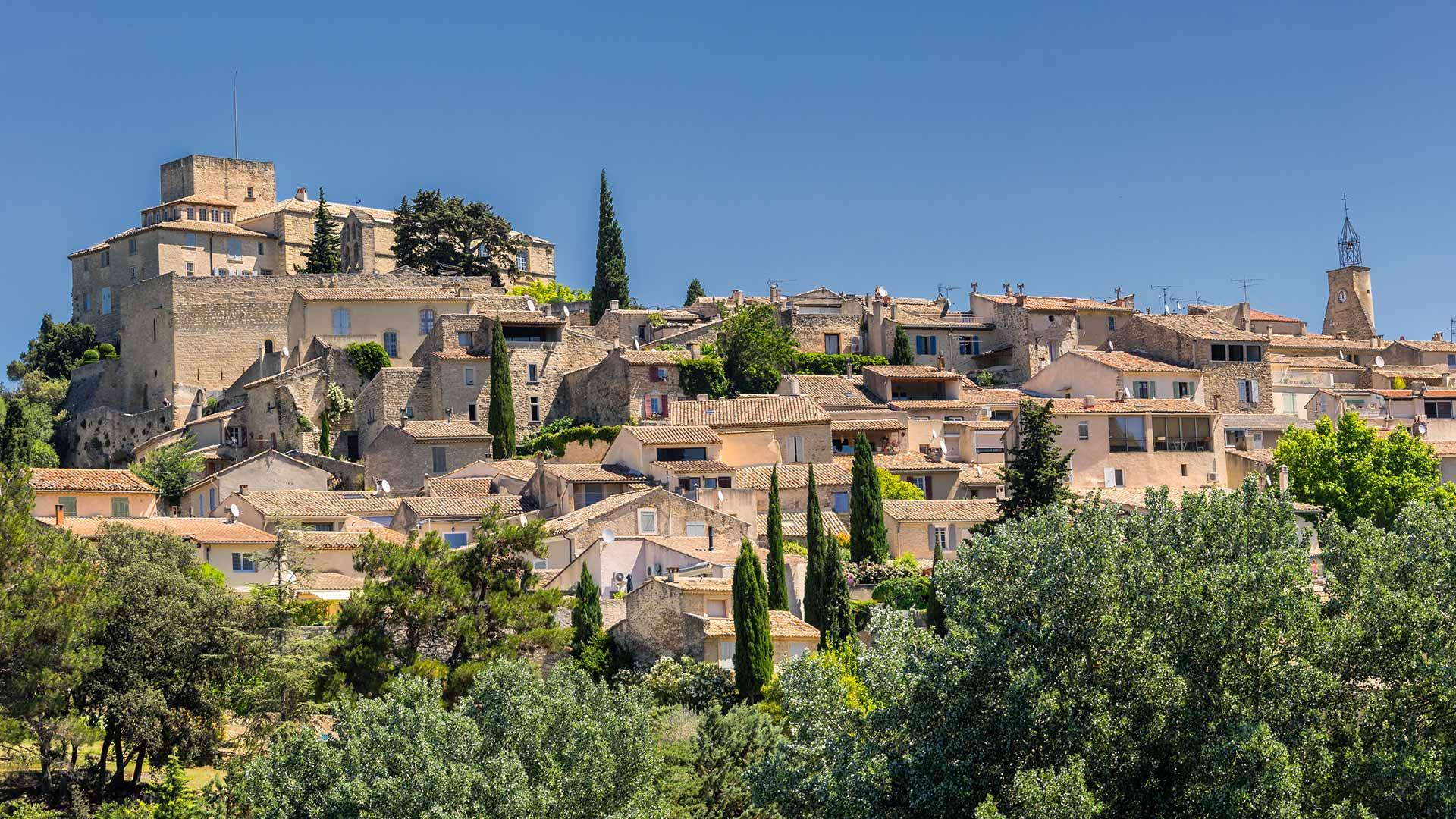 Ansouis (84) : tourisme et activités en Sud Luberon | Provence-Alpes ...