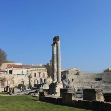 When Queen Elizabeth II Visited Provence | Provence-Alpes-Côte d'Azur ...
