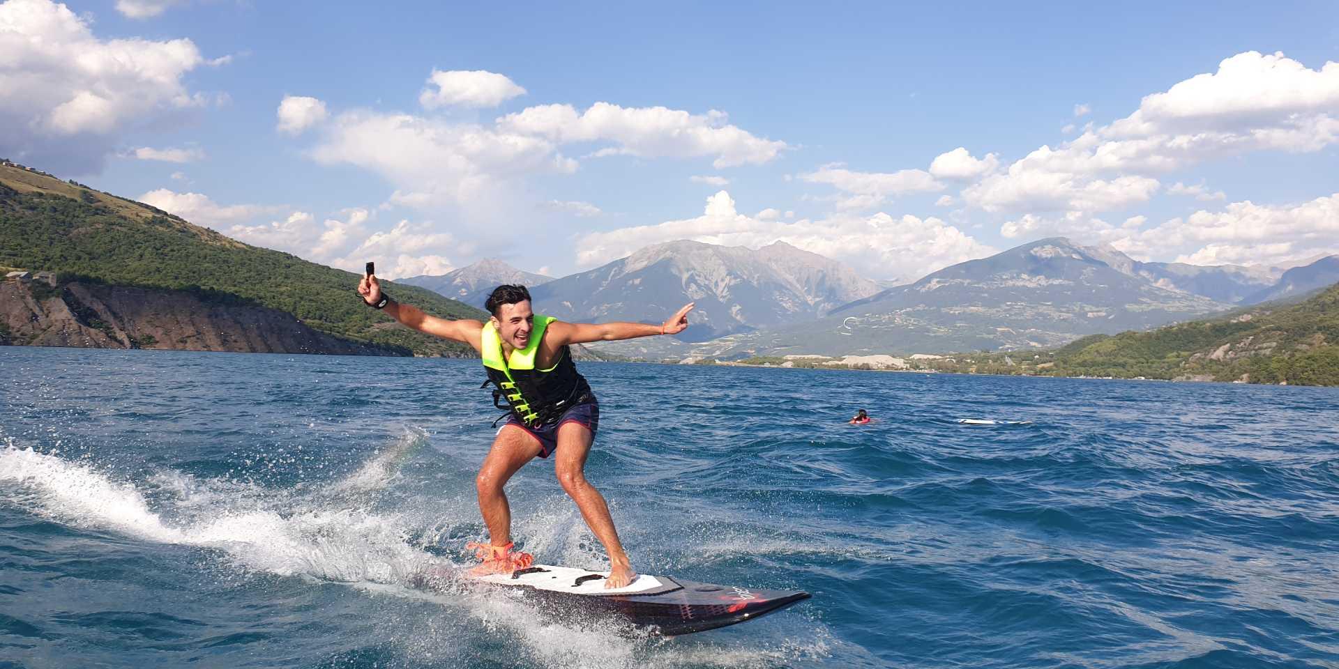 These celebrities have fallen under the spell of the Southern Alps ...