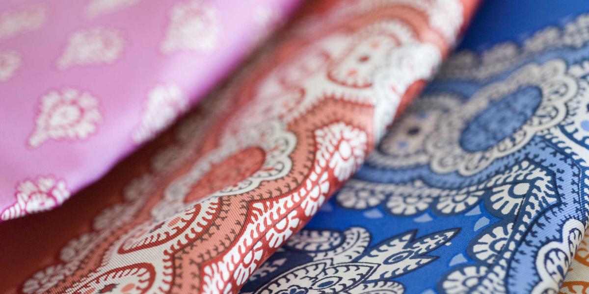 Textile en Provence : grands couturiers, créateurs artisans | Provence ...