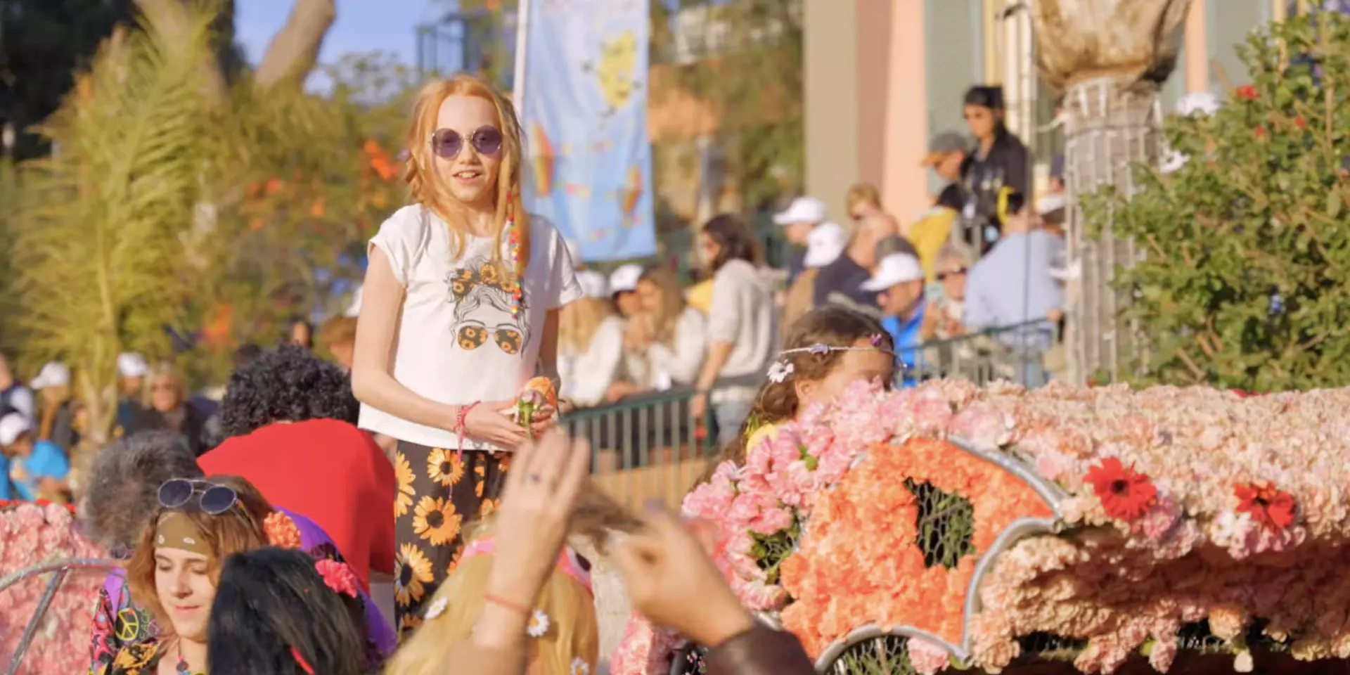 Relive Bormes-les-Mimosas “Corso Fleuri” flower parade on video ...